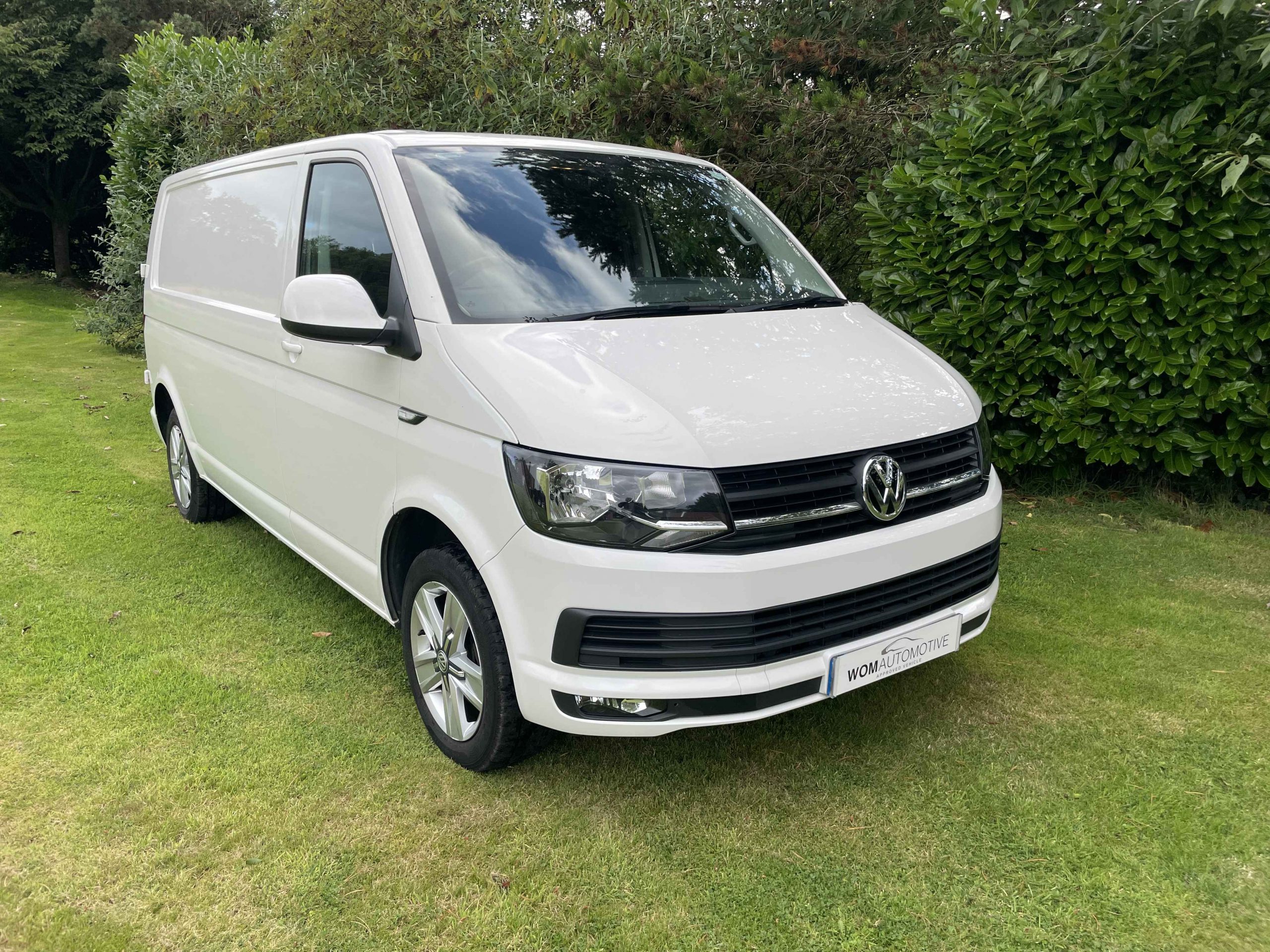 2018 (18) VW TRANSPORTER T6 HIGHLINE SWB T30 2.0TDi (102), EU6, AIR CON ...